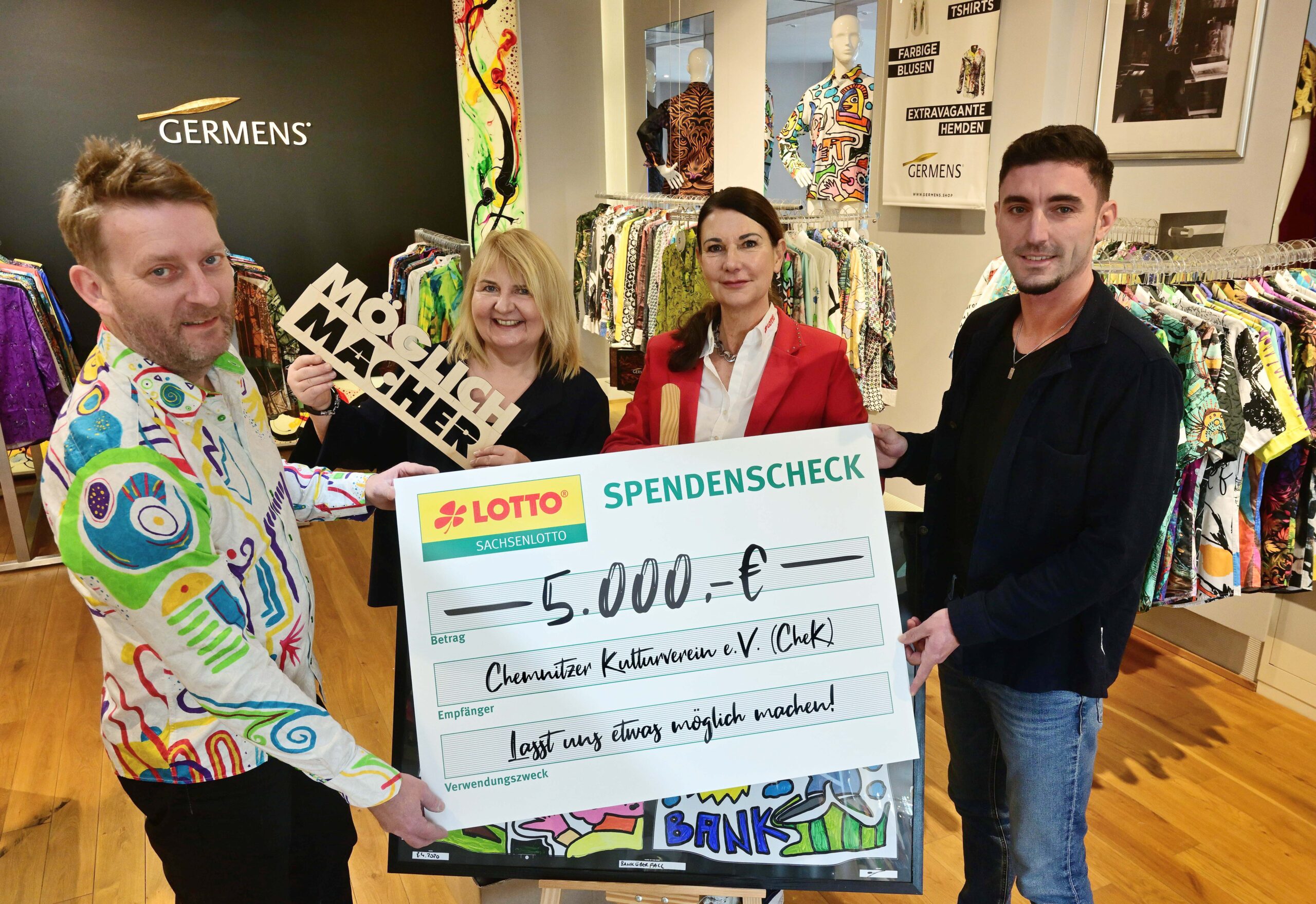 Sachsenlotto setzt auf kreative Köpfe: René König übergibt 5.000 Euro ...